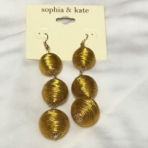 Sophia & Kate | Jewelry | Sophia Kate Golden Earrings | Poshmark